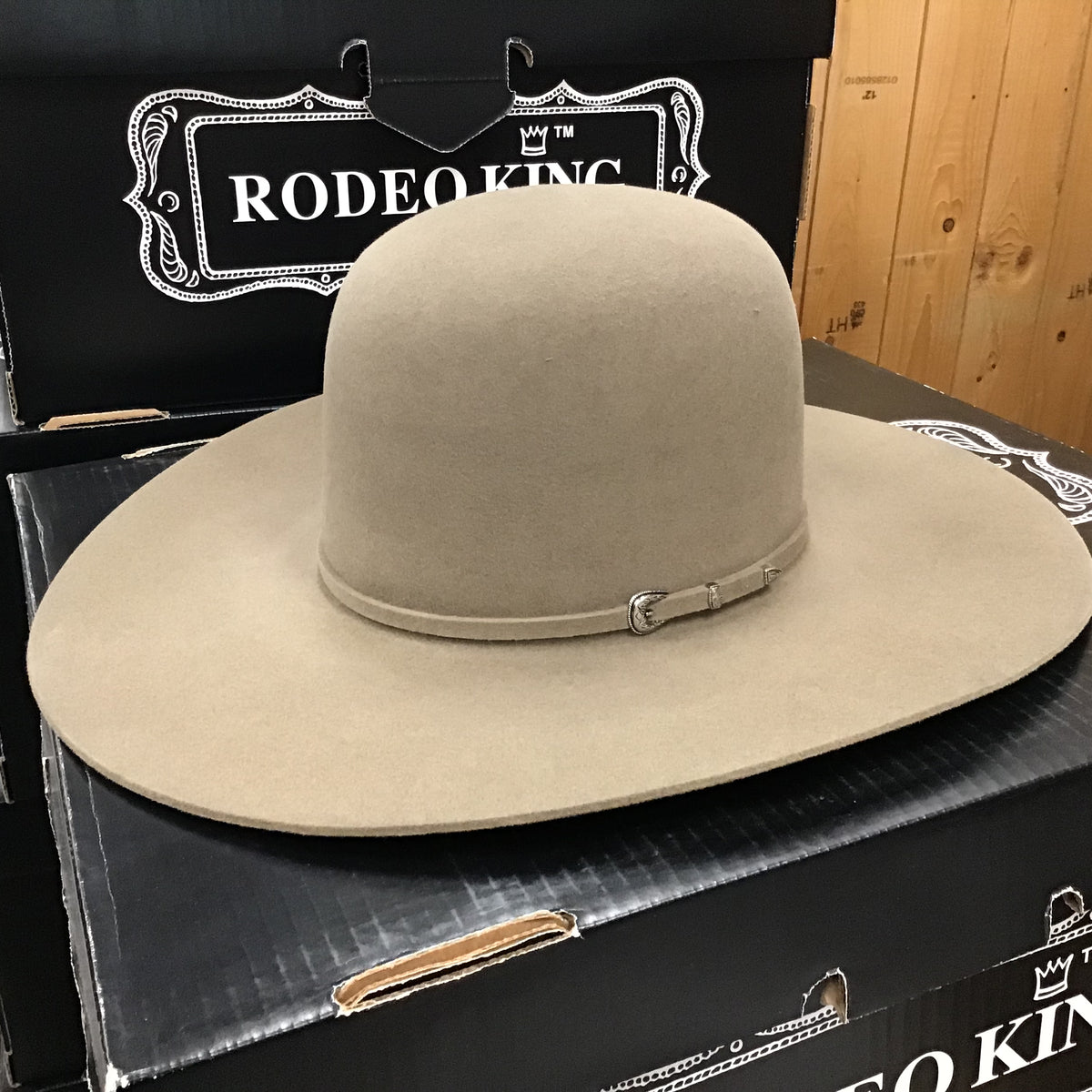 Rodeo King - Pecan Felt – KickingCowgirlDesigns